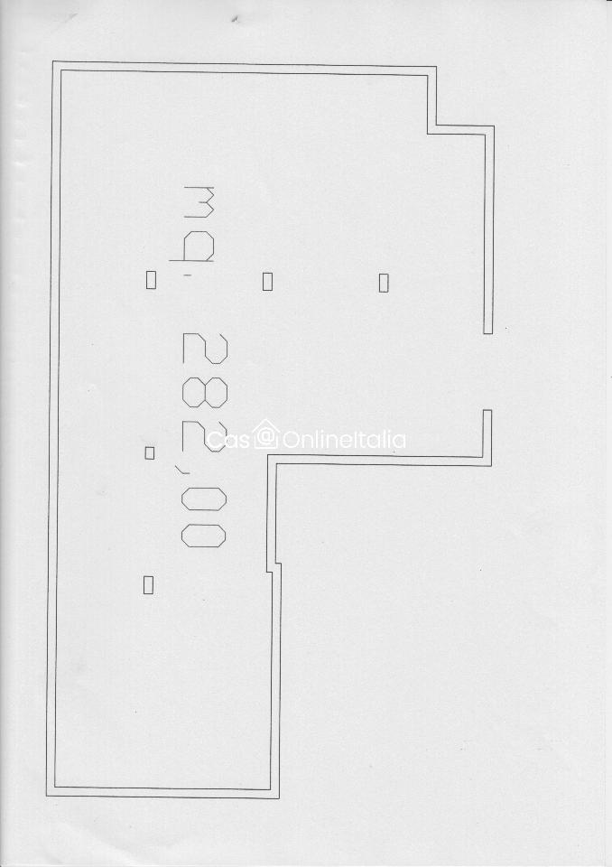 Magazzino in vendita a Prato