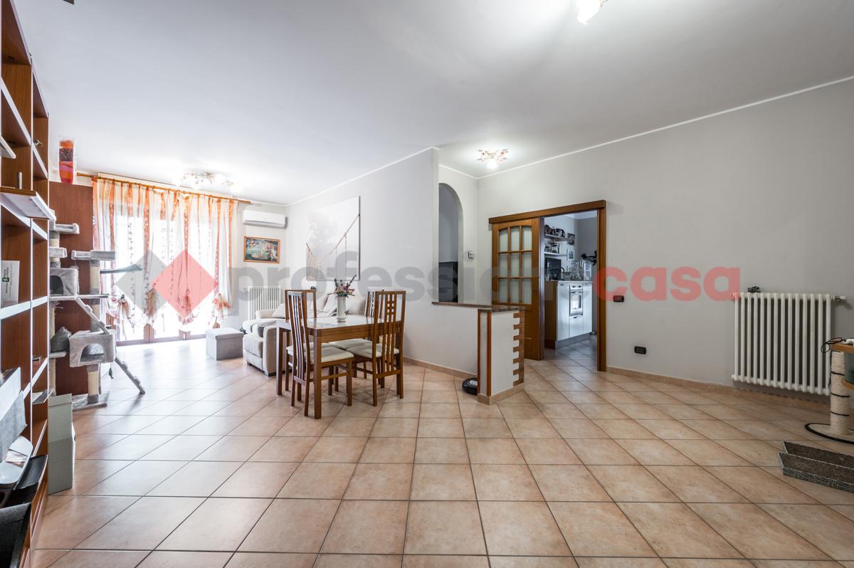 Appartamento in vendita a Zibido San Giacomo