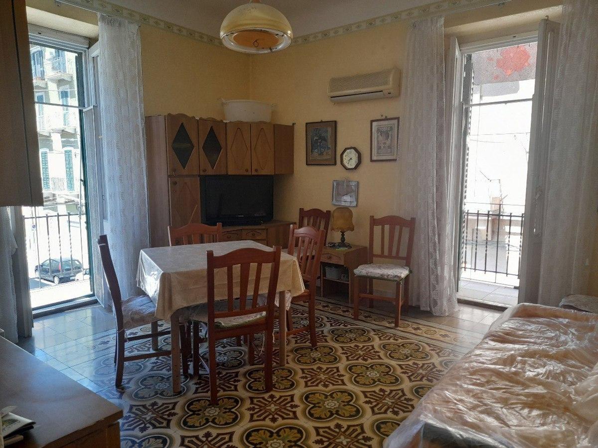 Appartamento in vendita a Taranto