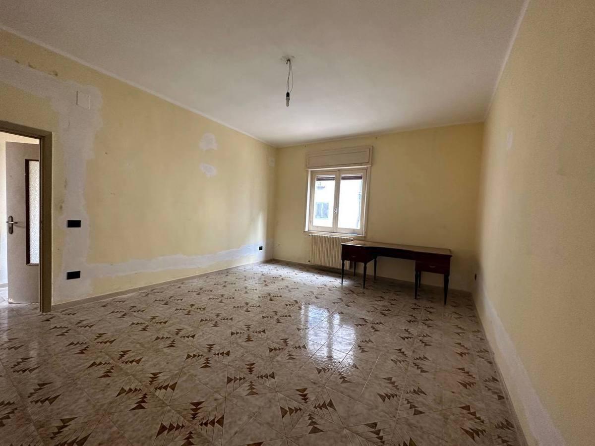 Appartamento in vendita a Taranto