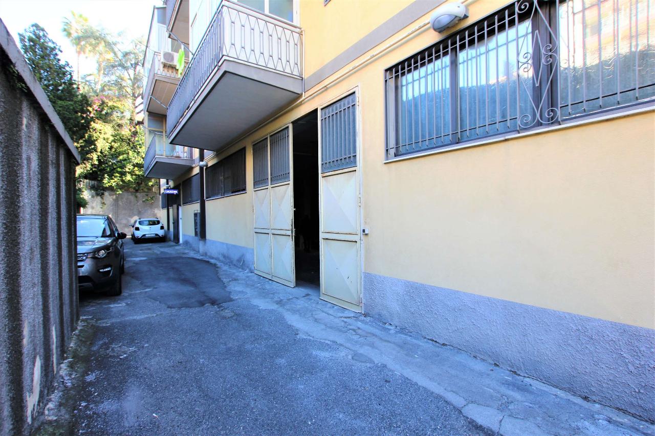 Magazzino in affitto a San Gregorio Di Catania