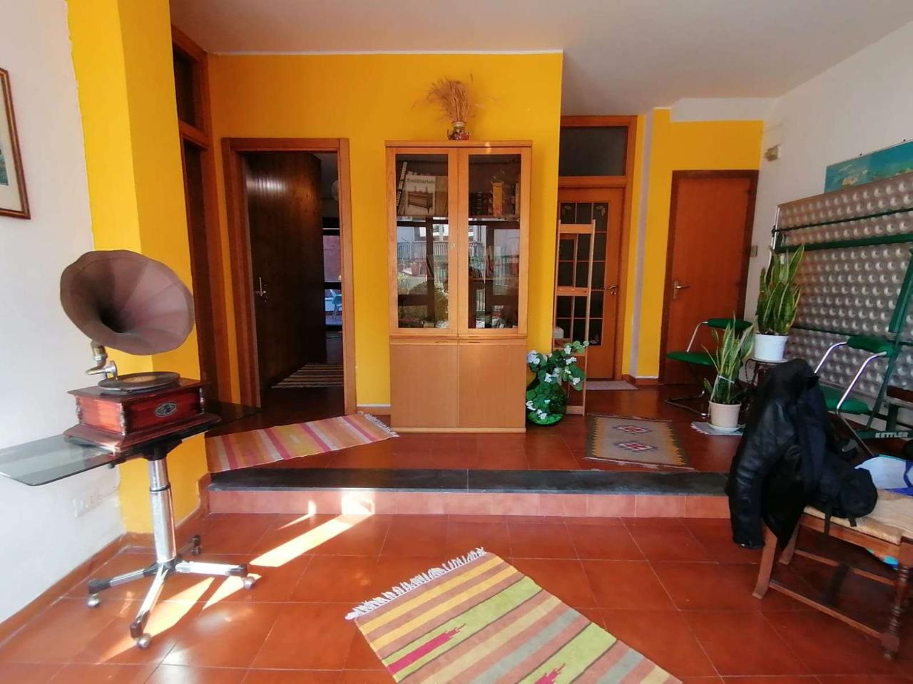 Appartamento in affitto a Aci Castello