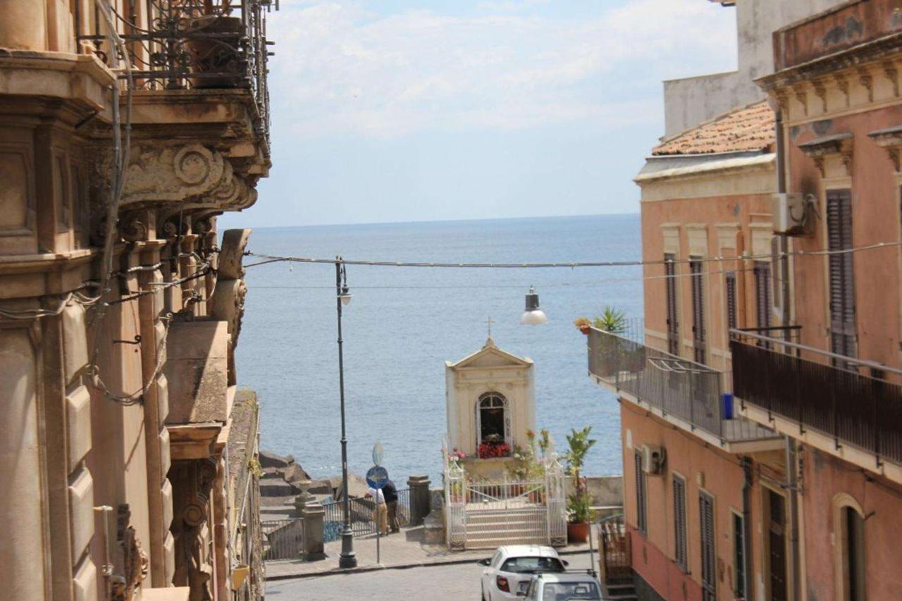 Appartamento in affitto a Aci Castello