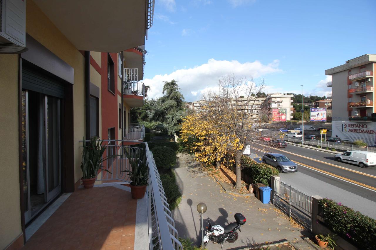 Appartamento in affitto a Gravina Di Catania