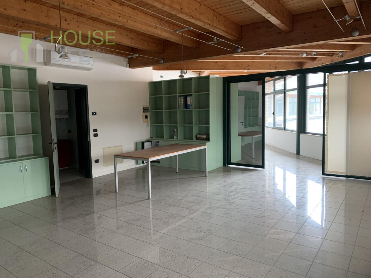 Ufficio in vendita a Schio