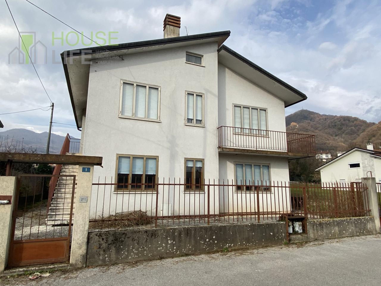 Villa in vendita a Schio