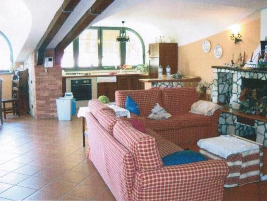 Appartamento in vendita a Acerra