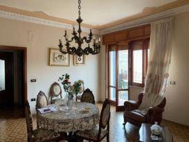 Appartamento in vendita a Frignano