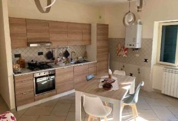 Appartamento in vendita a Pozzuoli