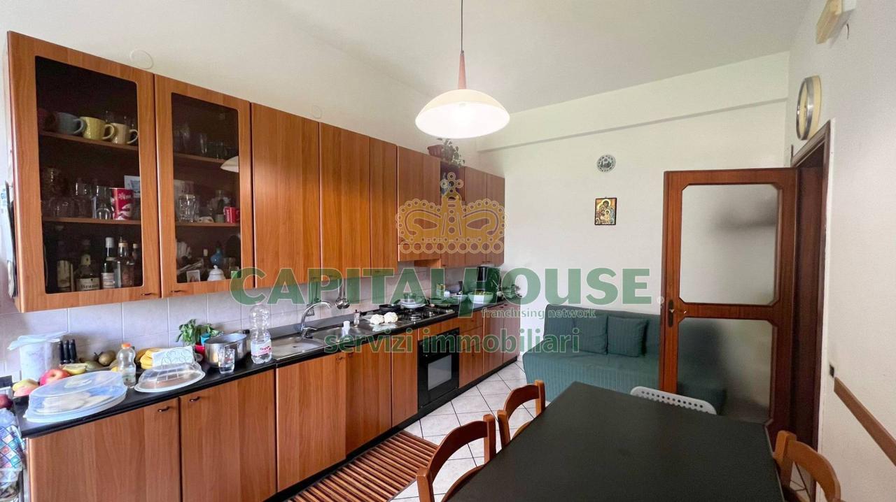 Appartamento in vendita a Contrada