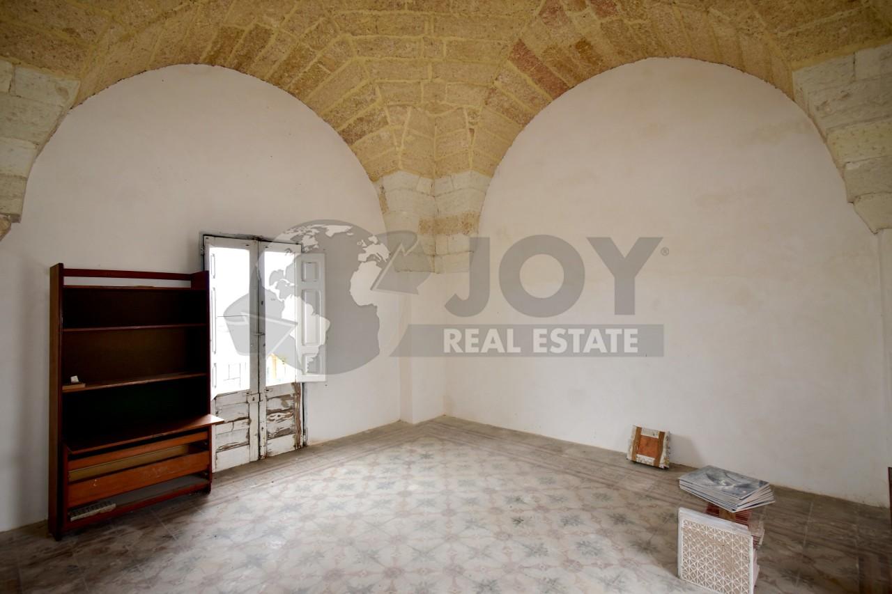 Casa indipendente in vendita a Caprarica Di Lecce