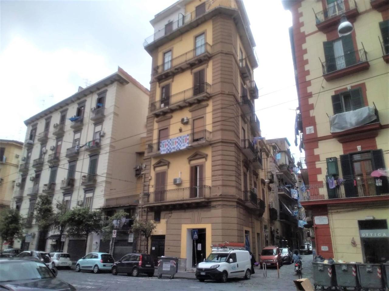 Appartamento in vendita a Napoli