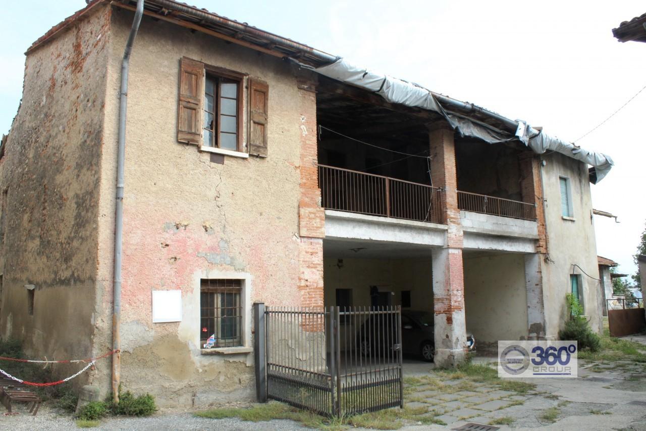 Cascina in vendita a Castegnato