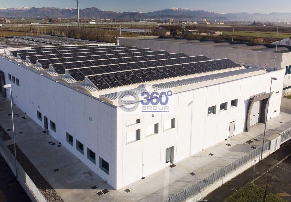 Capannone in vendita a Cazzago San Martino