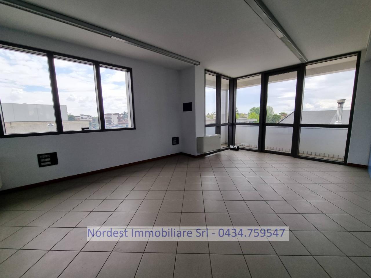 Ufficio in affitto a Brugnera