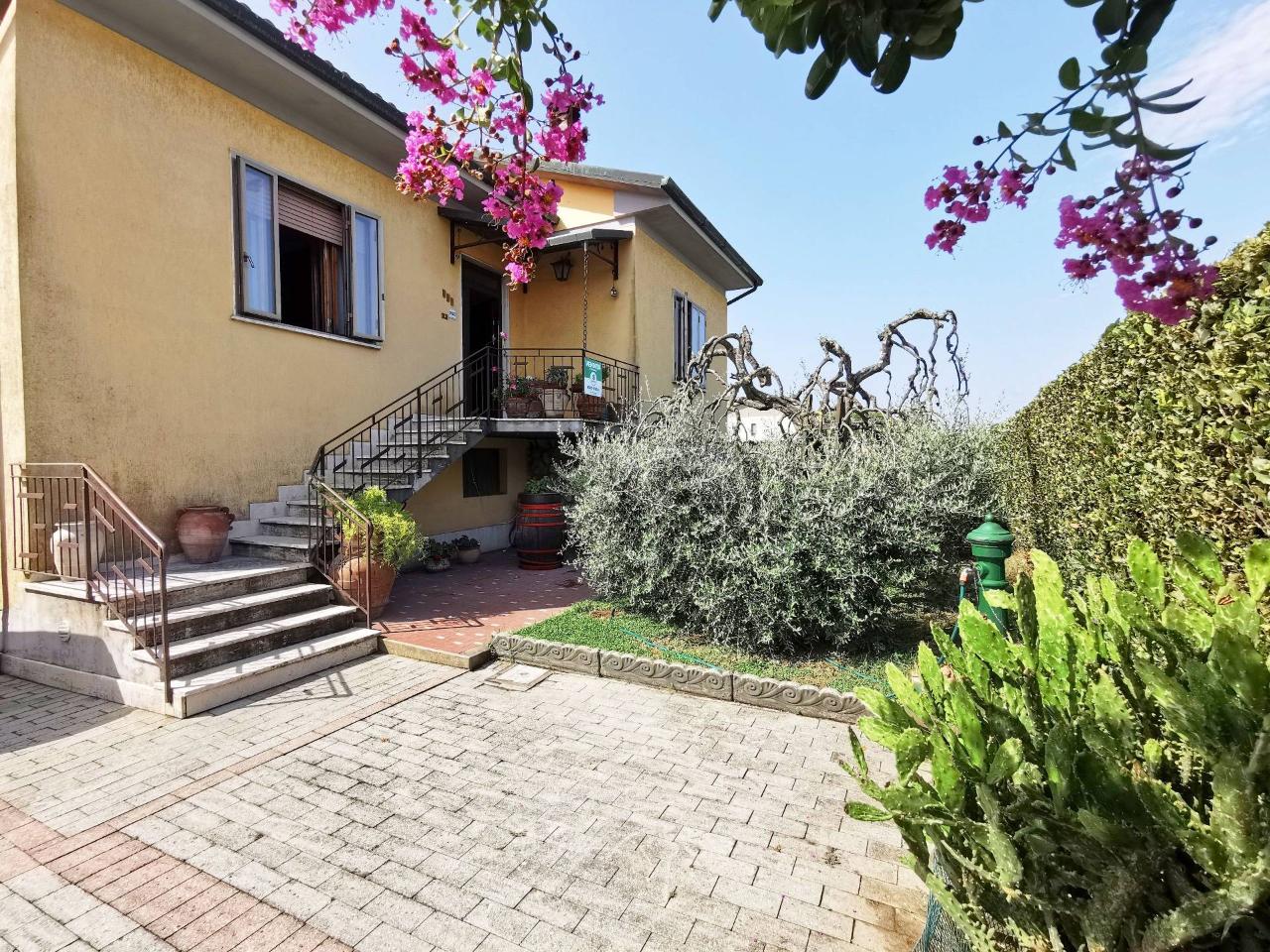 Casa indipendente in vendita a Santa Maria A Monte