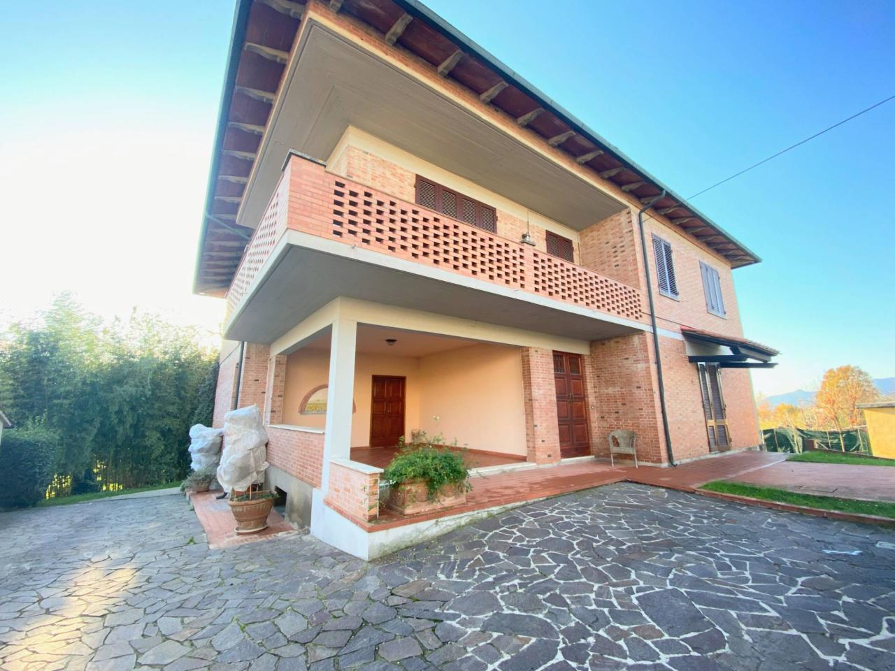 Casa indipendente in vendita a Pontedera