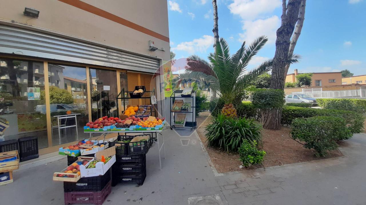 Negozio in vendita a Caserta