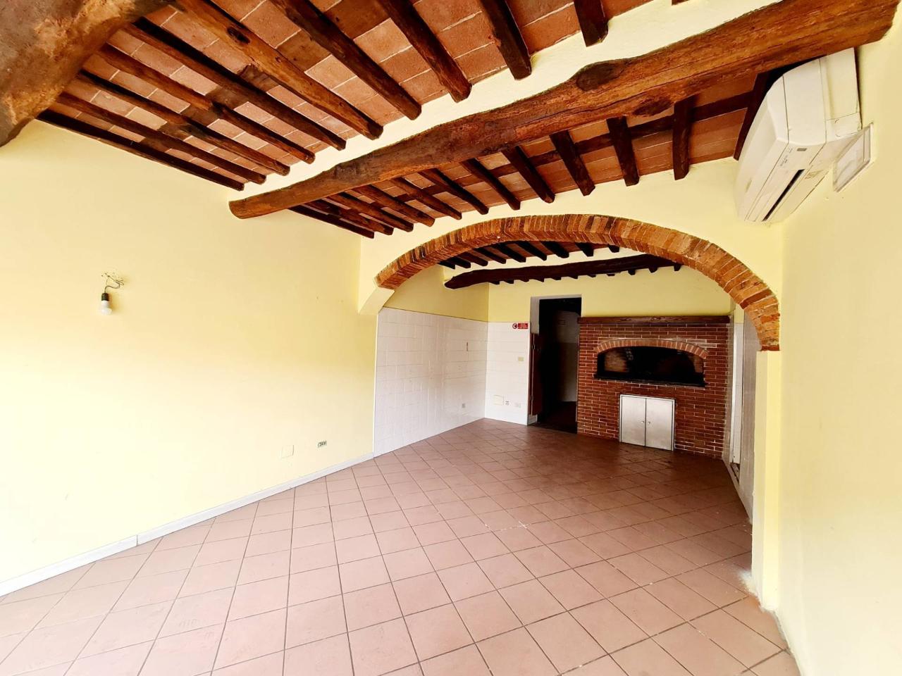 Laboratorio in affitto a Pescia