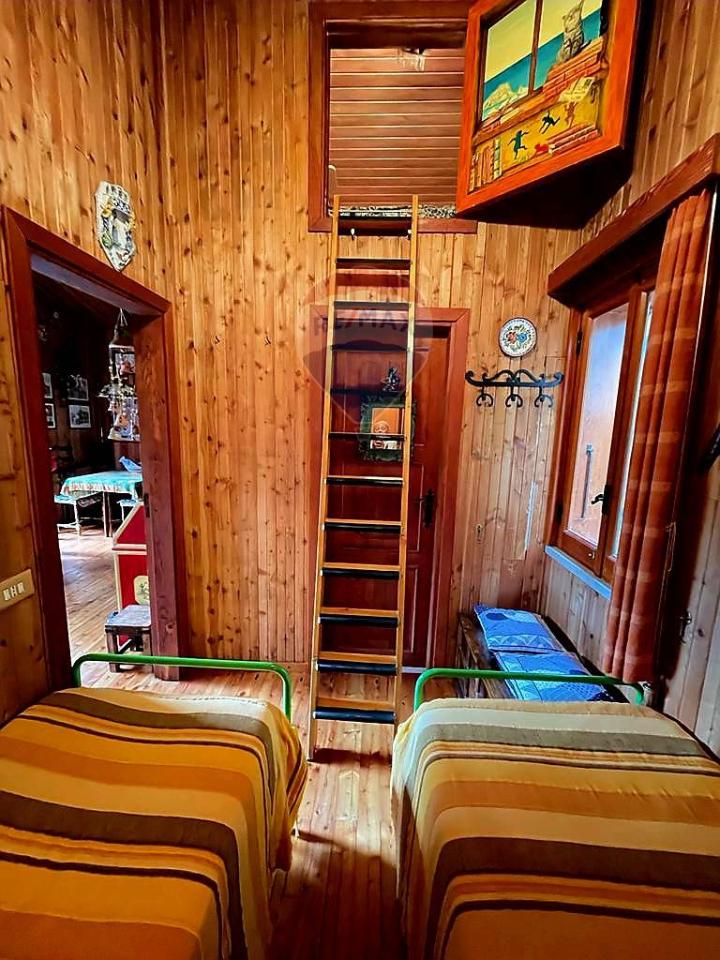 Casa indipendente in vendita a Petralia Sottana Foto-31