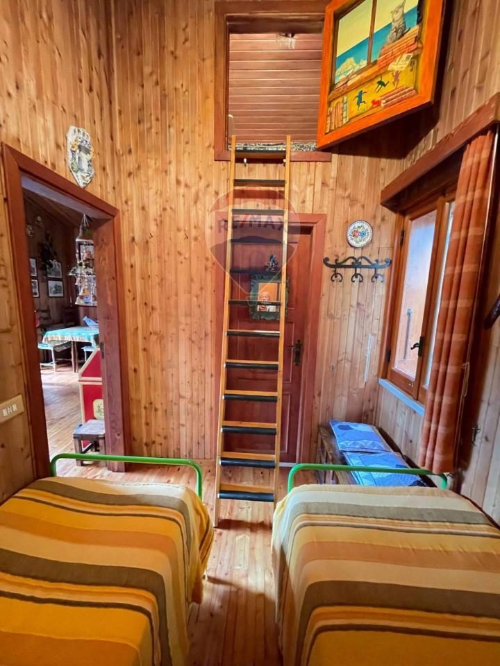 Casa indipendente in vendita a Petralia Sottana Foto-36