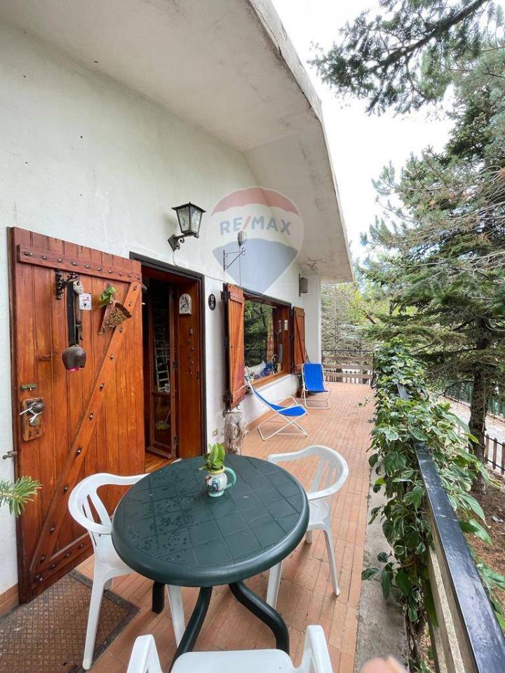 Casa indipendente in vendita a Petralia Sottana Foto-5