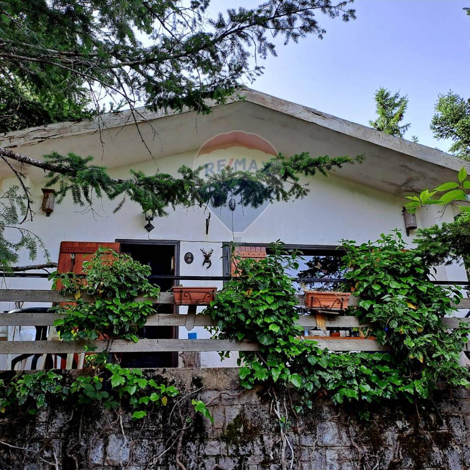 Casa indipendente in vendita a Petralia Sottana