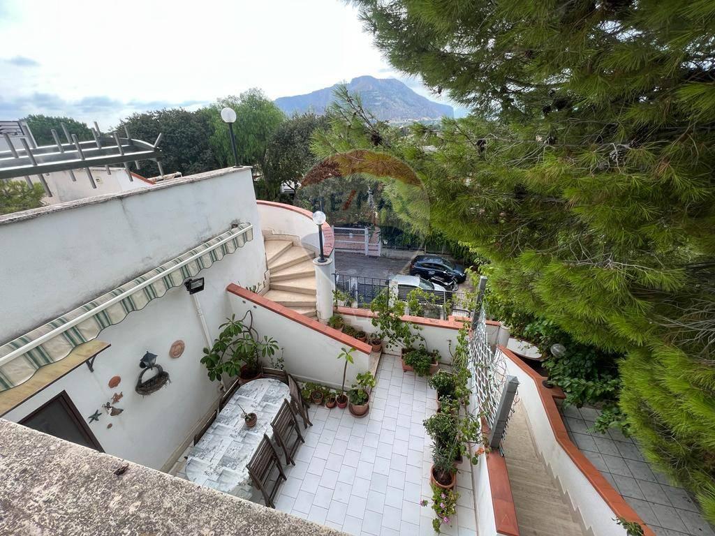 Villa in vendita a Palermo