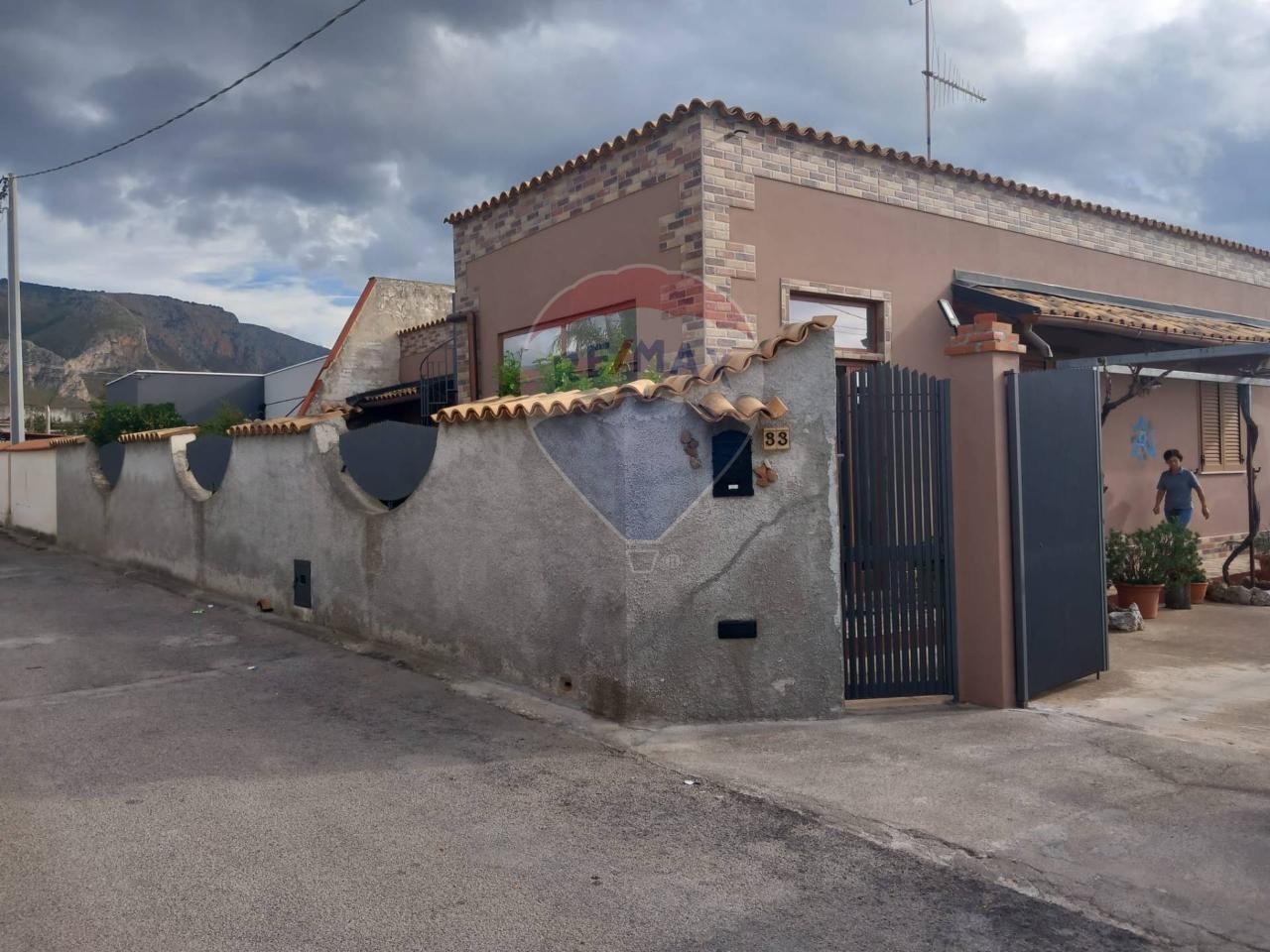 Villa in vendita a Terrasini