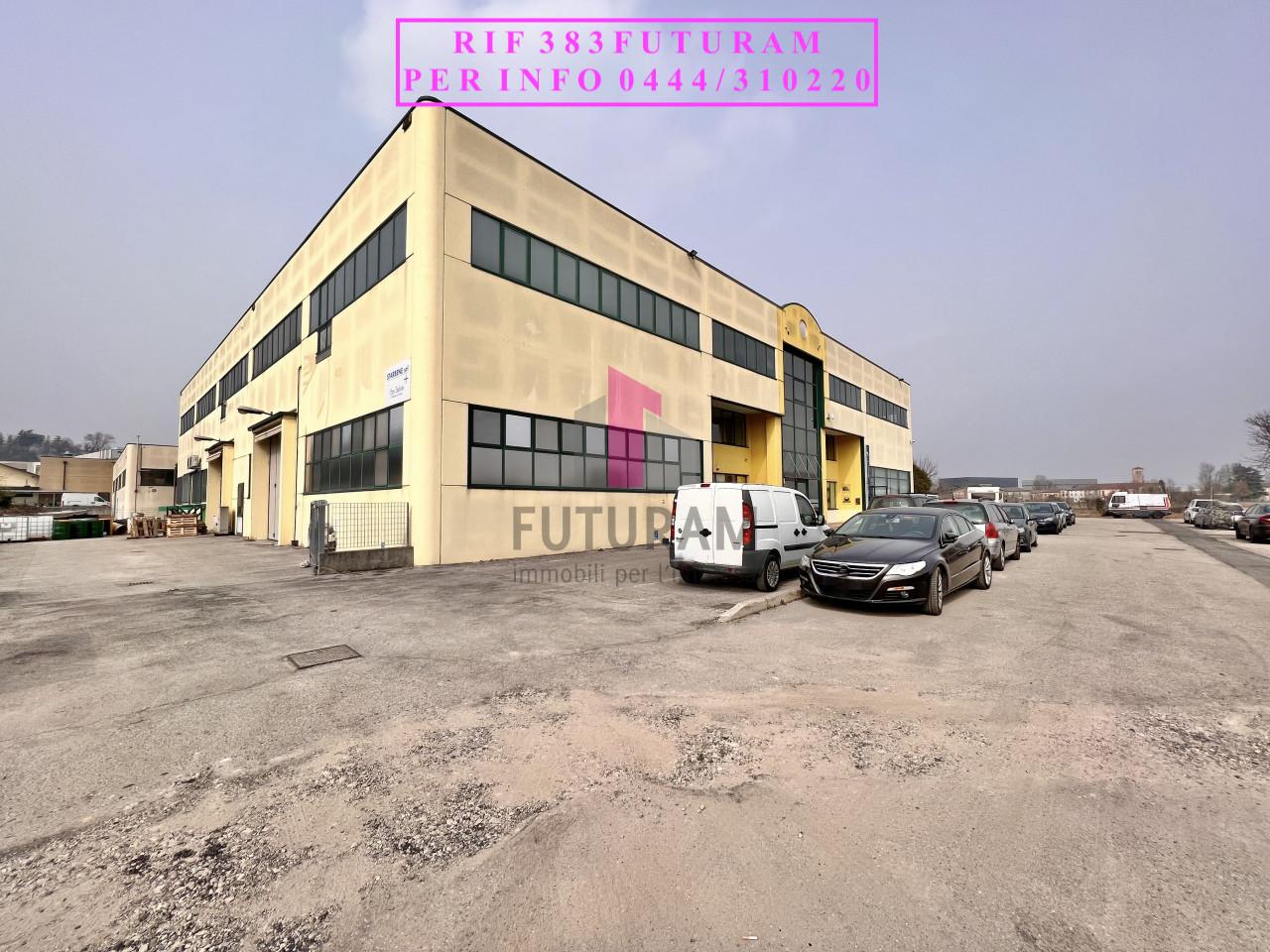 Capannone in vendita a Vicenza