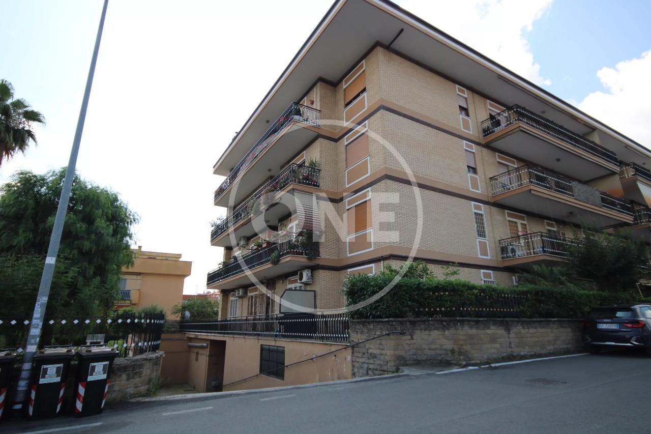 Box in vendita a Roma