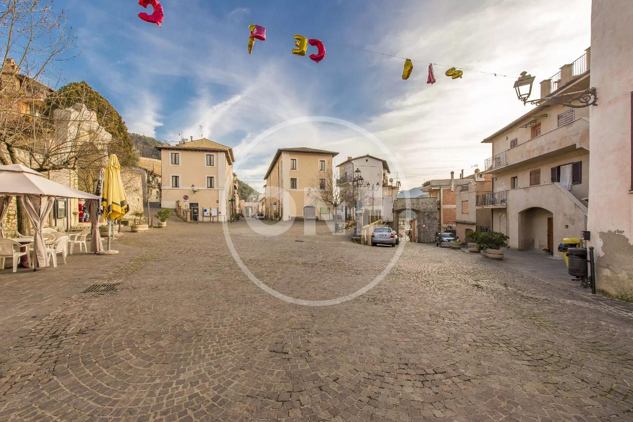 Appartamento in affitto a Sambuci