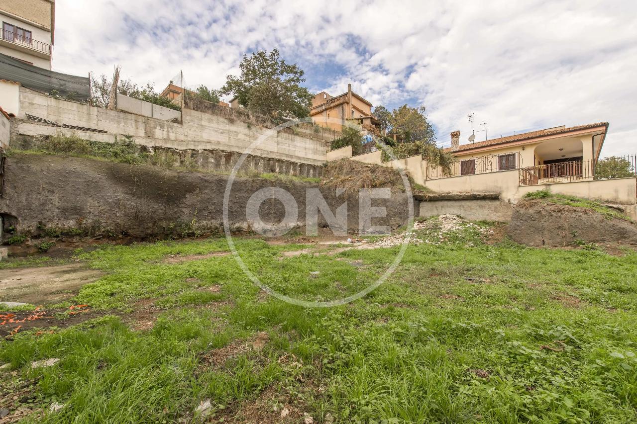 Terreno edificabile residenziale in vendita a Roma