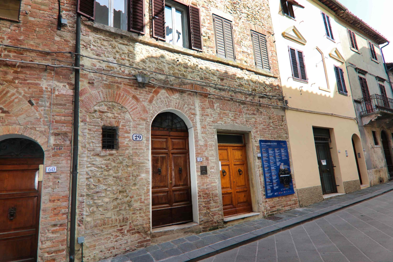 Appartamento in vendita a Radicondoli