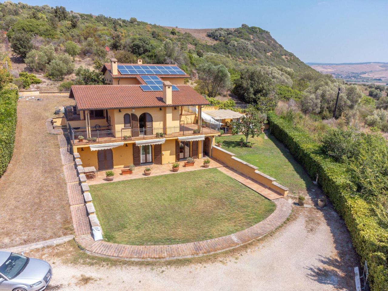Villa in vendita a Tarquinia