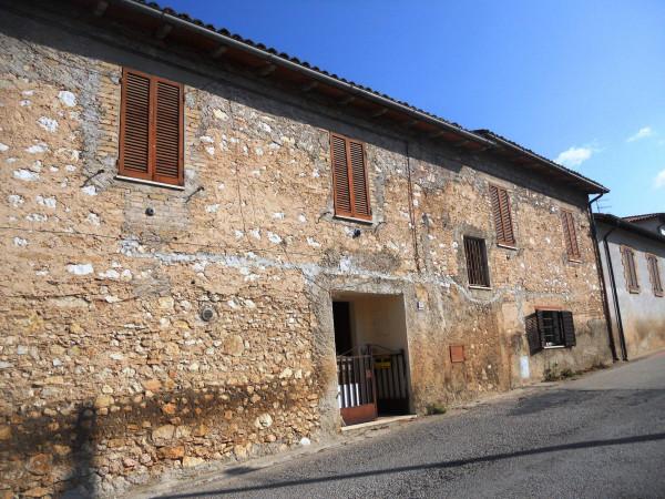 Terratetto unifamiliare in vendita a Campello Sul Clitunno