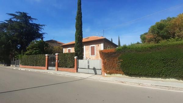 Villa in vendita a Foligno