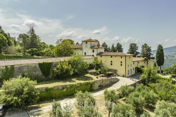 Villa bifamiliare in vendita a Fiesole