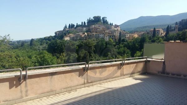 Appartamento in vendita a Cetona