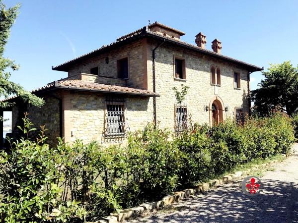 Casale in vendita a Castiglione Del Lago