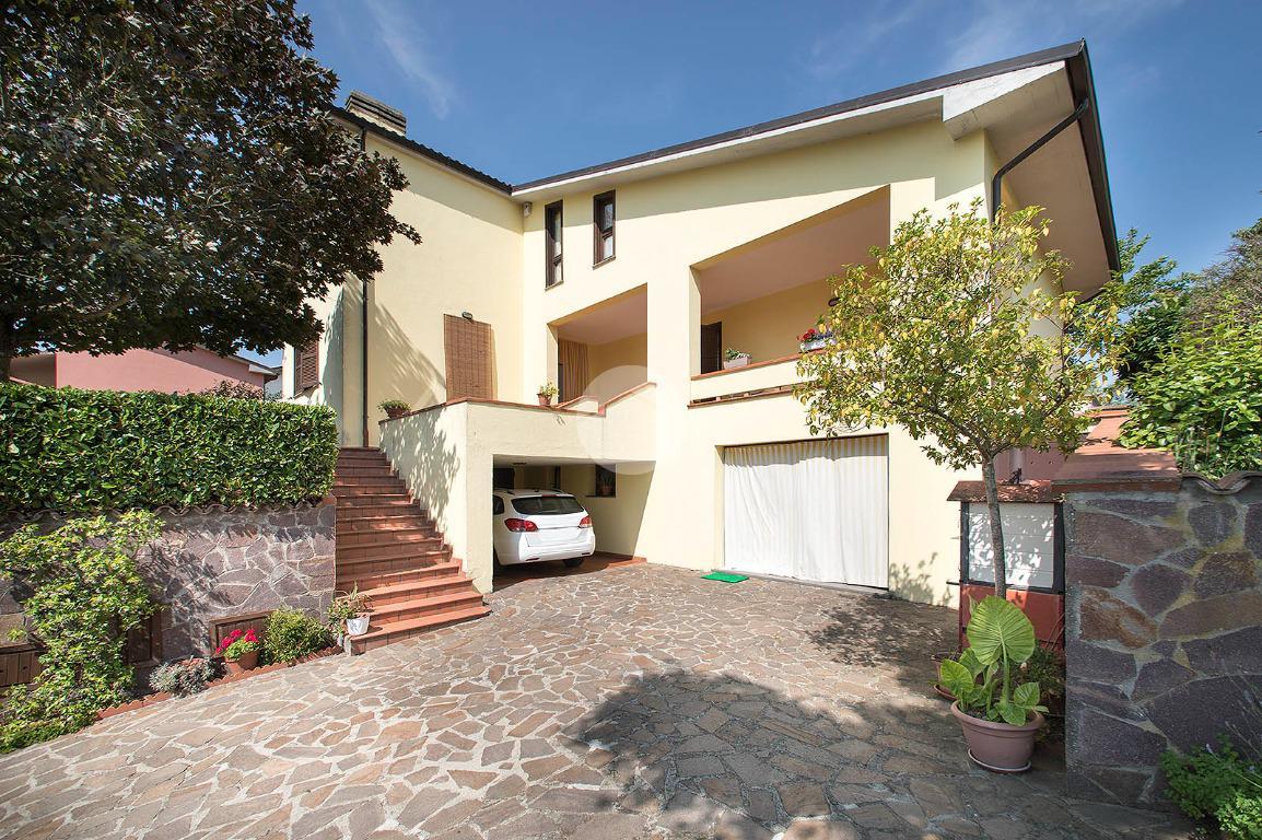 Villa in vendita a Montefiascone