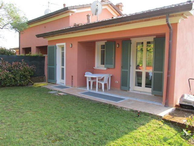 Porzione di casa in vendita a Castelnuovo Magra