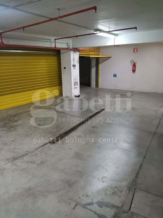 Box in vendita a Bologna