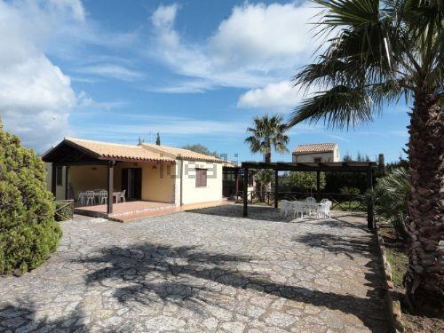 Villa in vendita a Castellammare Del Golfo