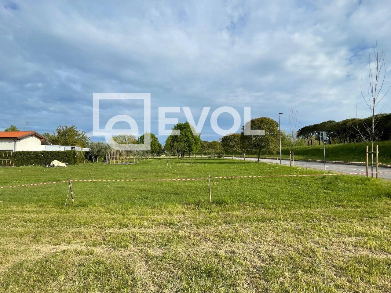 Terreno edificabile in vendita a Lignano Sabbiadoro