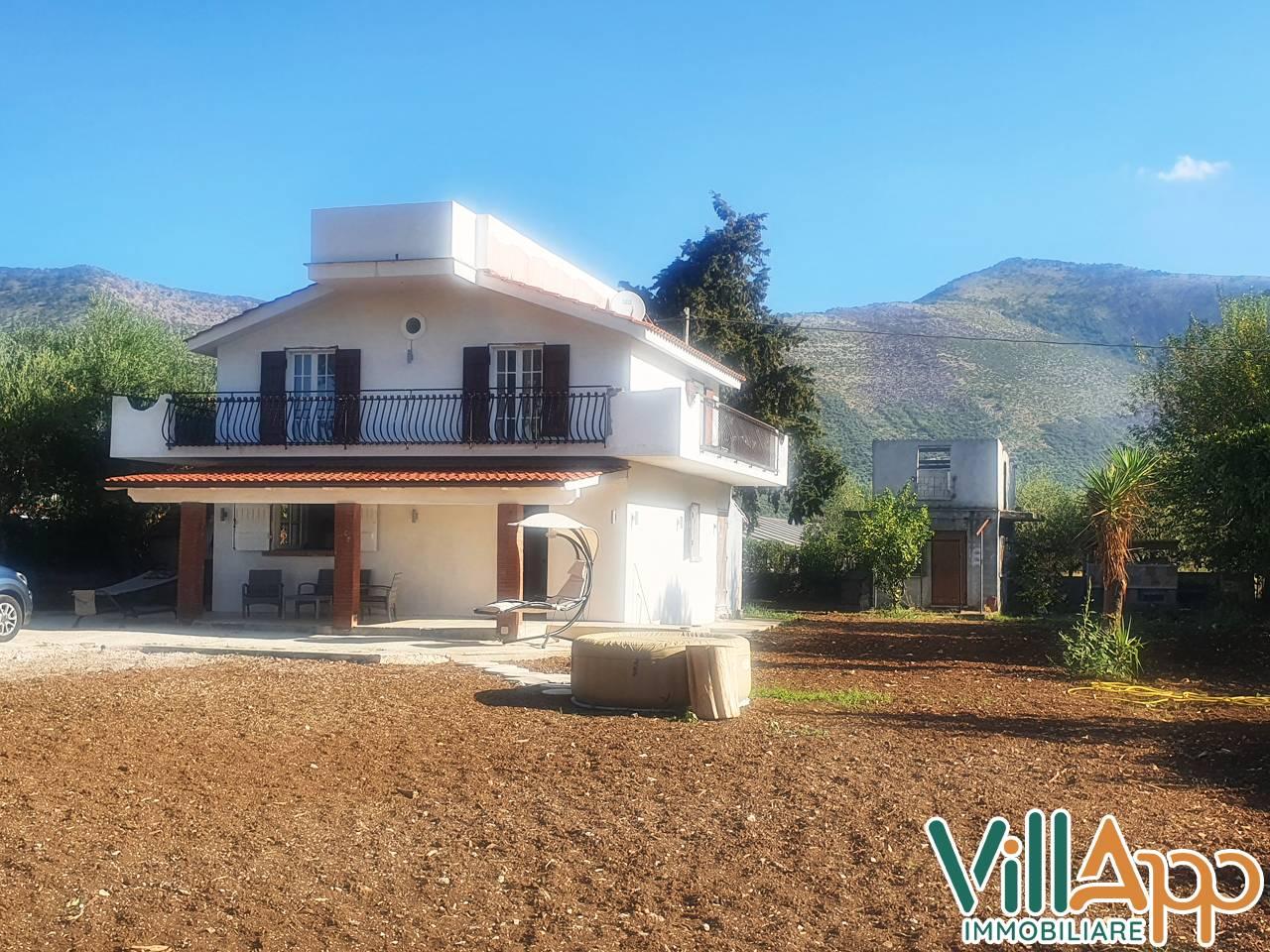 Villa in vendita a Fondi
