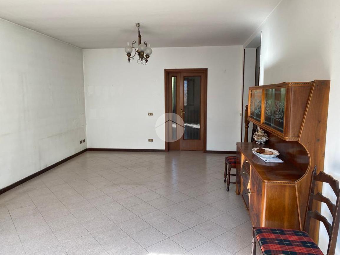 Villa a schiera in vendita a Borgo Virgilio