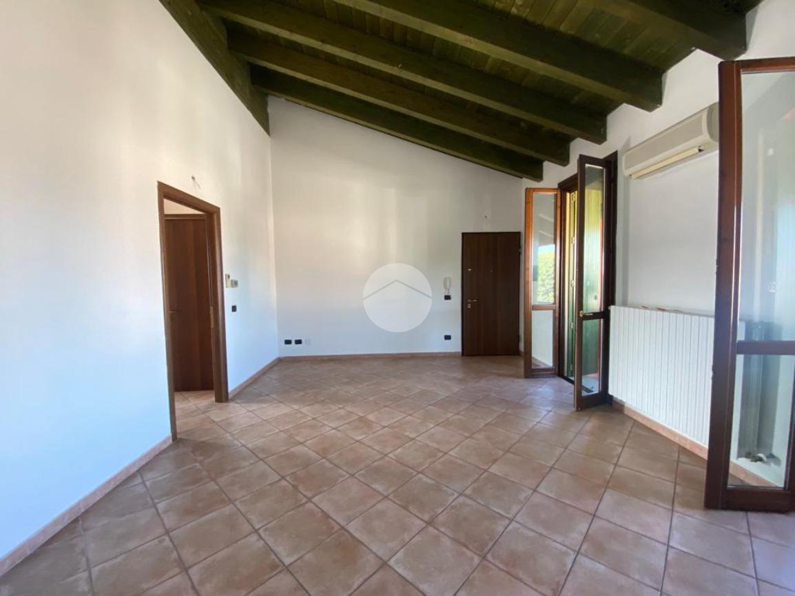 Appartamento in vendita a Curtatone