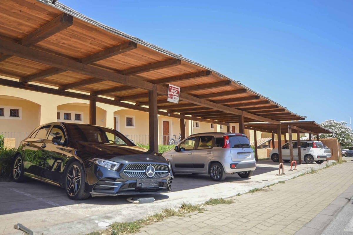 Box in vendita a Olbia