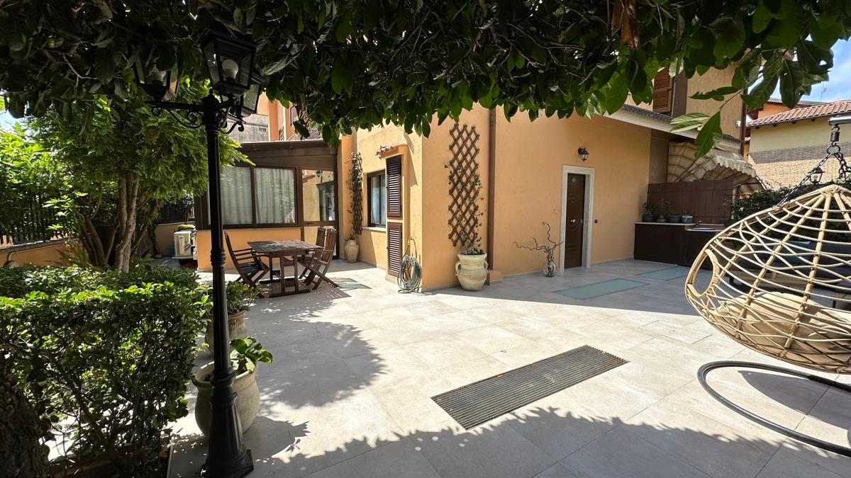 Villa in vendita a Marino